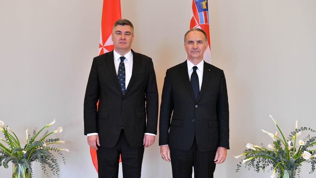 The Ambassador of the Sovereign Order of Malta to Croatia presents his ...